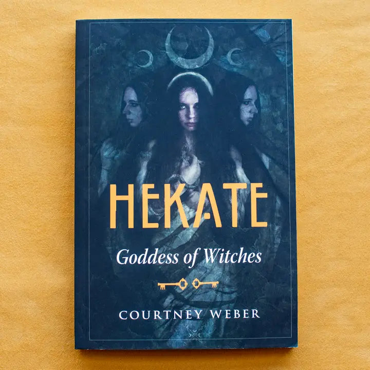 Hekate: Ancient Goddess Witchcraft Book – Eerie Games